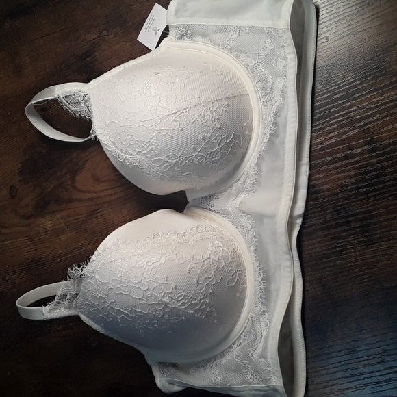 Auden | Intimates & Sleepwear | Nwt Auden 38c Sexy Light Cream Padded ...